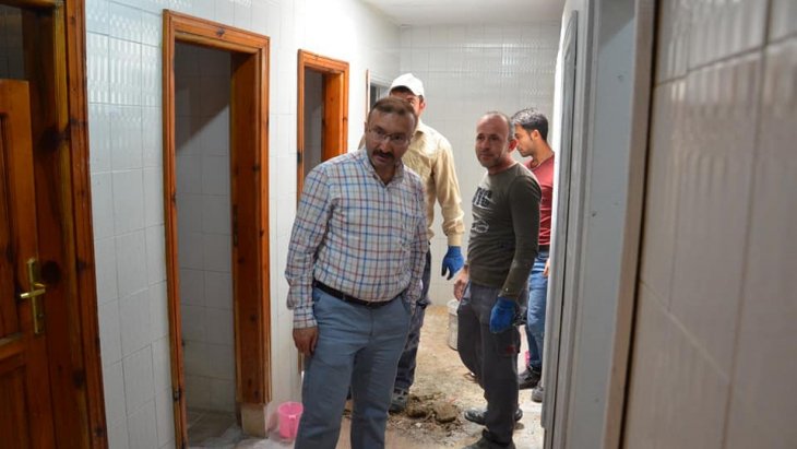 EMET BELEDİYESİ FEN İŞLERİ EKİPLERİNCE İLÇEMİZ MERKEZ CAMİ YANI YERALTI ... EMET BELEDİYESİ FEN İŞLERİ EKİPLERİNCE İLÇEMİZ MERKEZ CAMİ YANI YERALTI ...